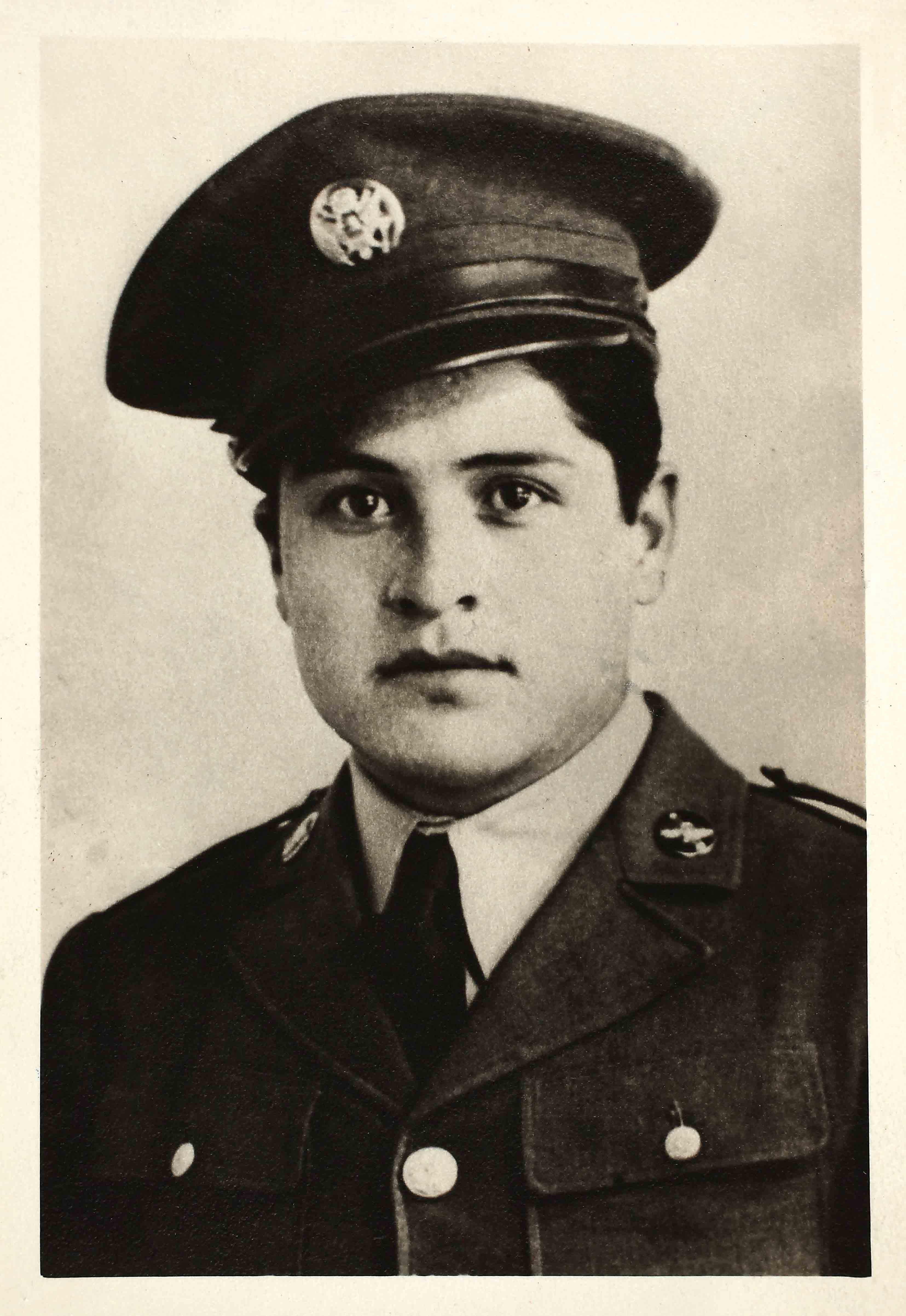 Mares James G.