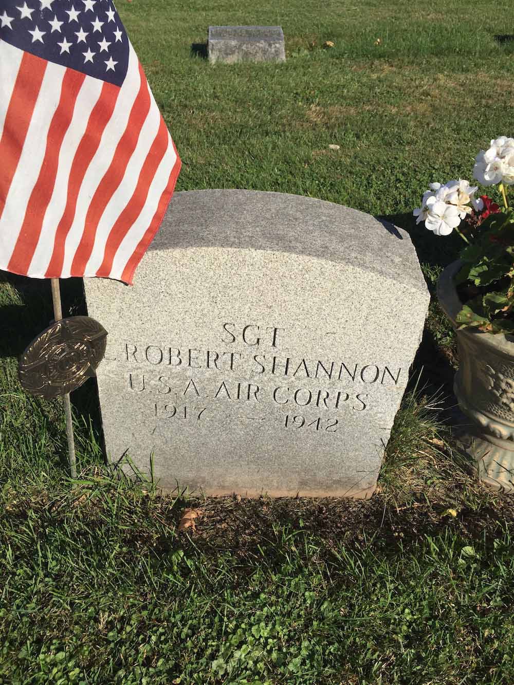 Shannon Leo Robert