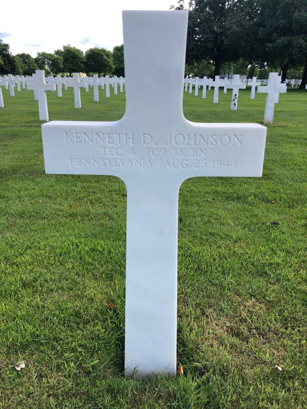 Johnson Kenneth Drake